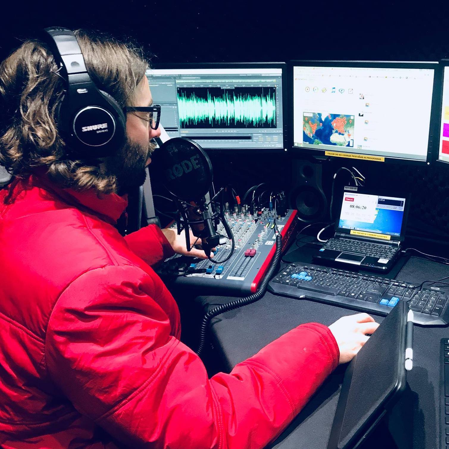 History of Radio Christmas - Radio Christmas